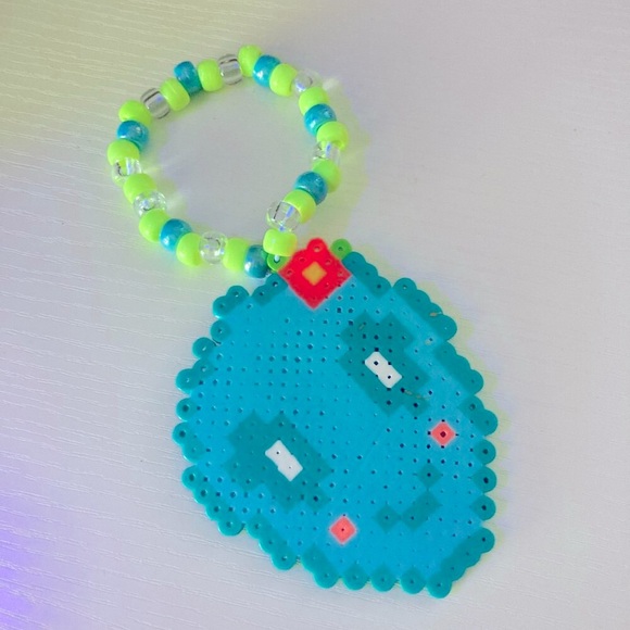 Hand Crafted | Jewelry | 525 Rave Kandi Alien Perler | Poshmark